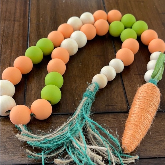 Accents | Carrot Farmhouse Bead Garland | Poshmark